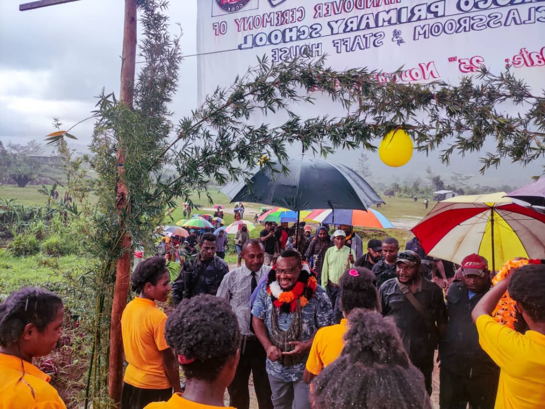 MRDC opens new classroom and staff house in Maroroko, Erave - Wepio ...