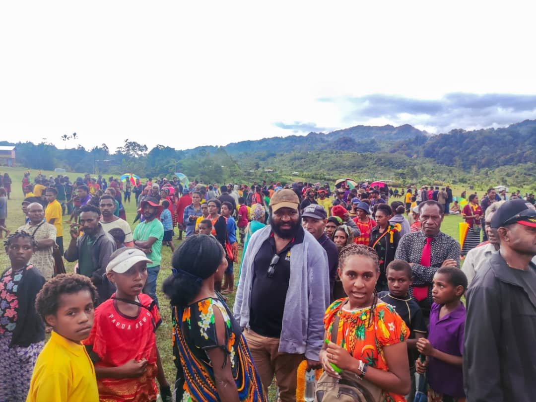 MRDC opens new classroom and staff house in Maroroko, Erave - Wepio ...